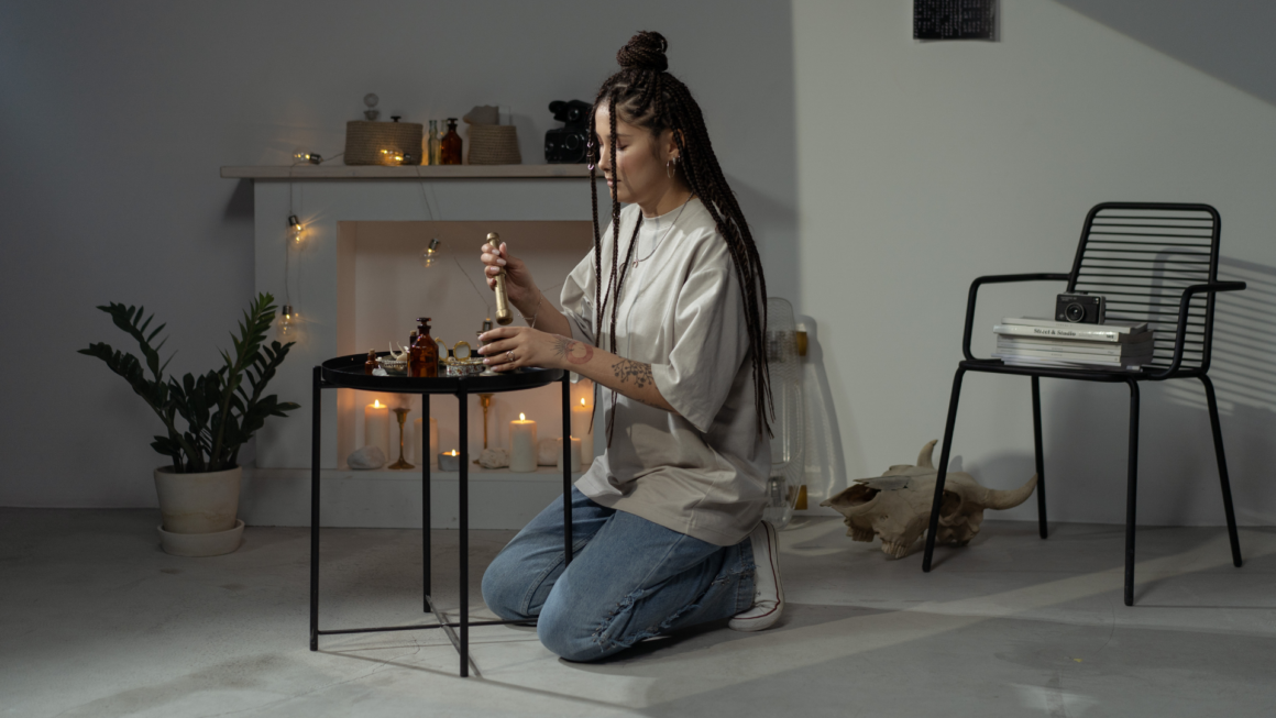 A Simple Protection Ritual - High Priestess